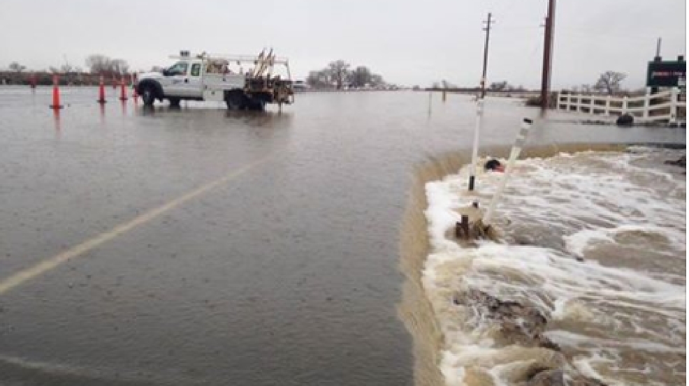 Douglas County uses break in weather to clean up flood damage | KRNV