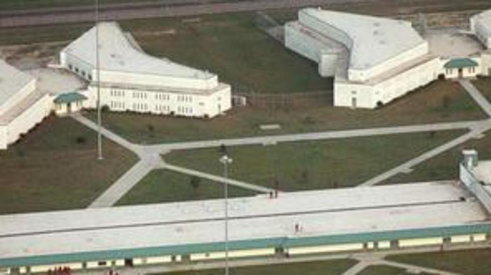 SCDC now says seven killed, 22 hurt at Lee Correctional Institution | WPDE